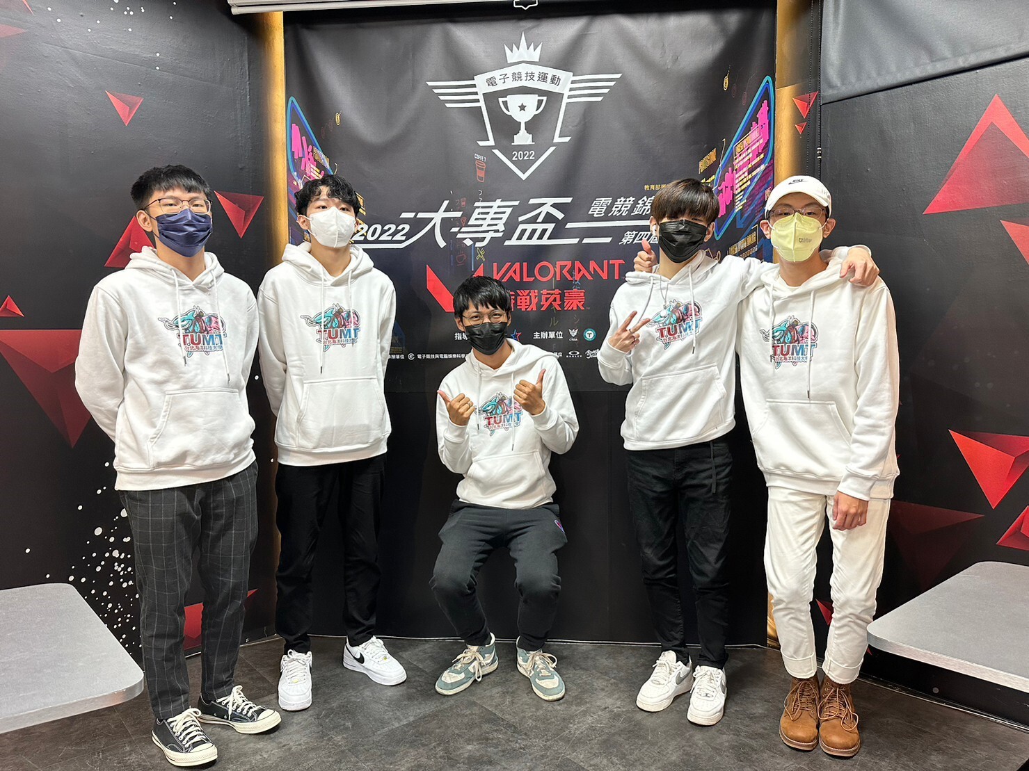 我們台北海大TUMT SHARK太棒了！一個沒有職業級選手的學校戰隊，連續兩年晉級四強的故事 - 台北海洋科技大學秘書室